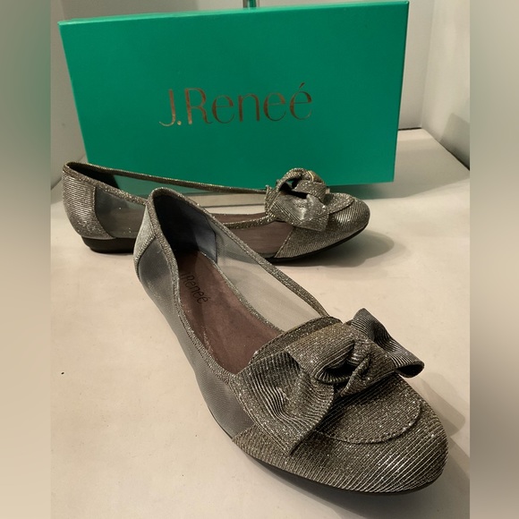 J.Renee | Shoes | J Renee Chainmail Silver Flats With Bows | Poshmark